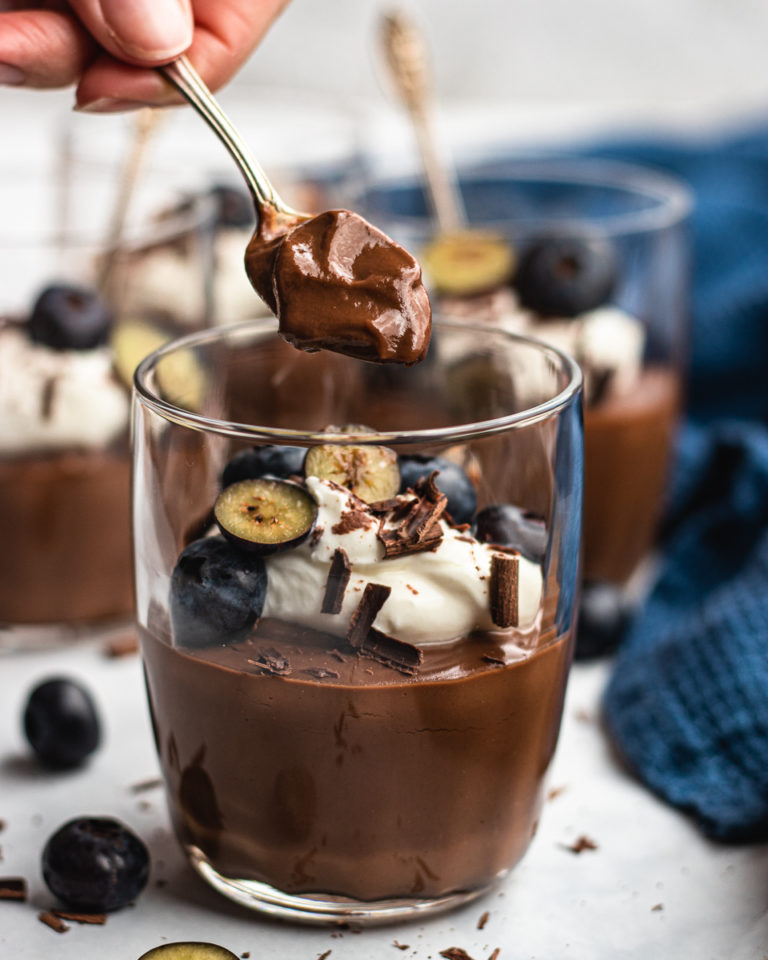 Chocolate Almond Milk Pudding - The Delicious plate