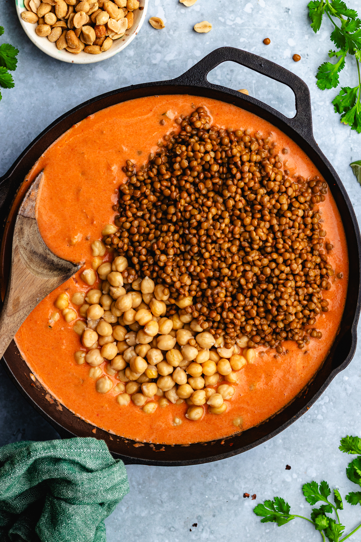 Chickpea and lentil curry - The Delicious plate