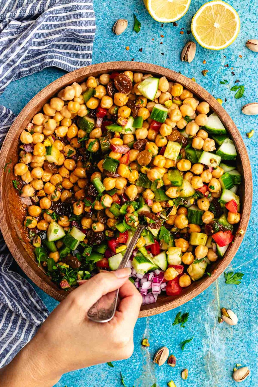 Moroccan chickpea salad - The Delicious plate