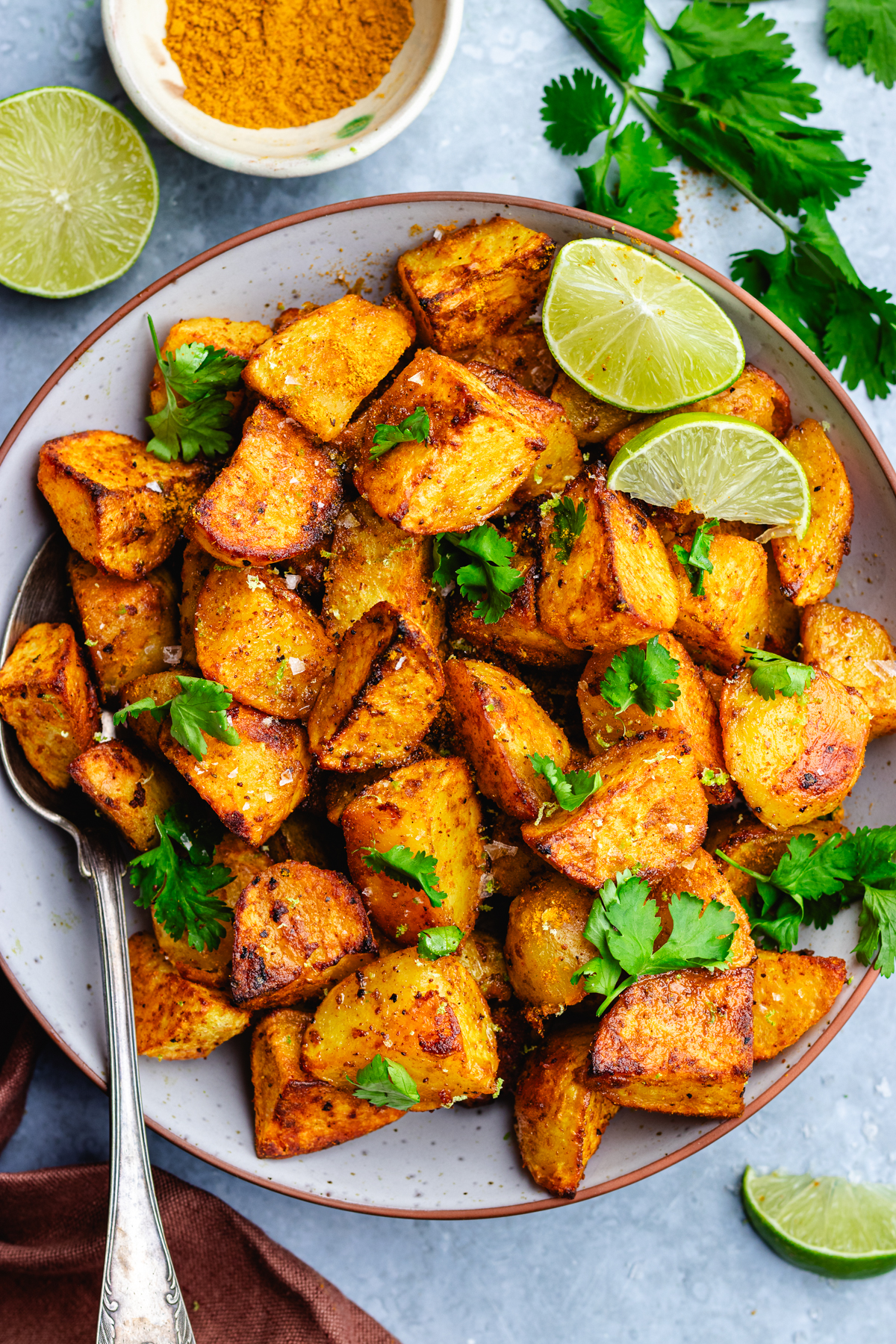 Curry roasted potatoes - The Delicious plate