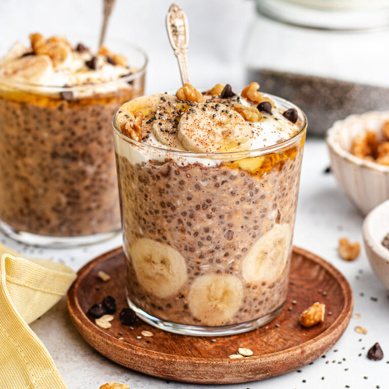 Overnight oats with frozen fruit - The Delicious plate
