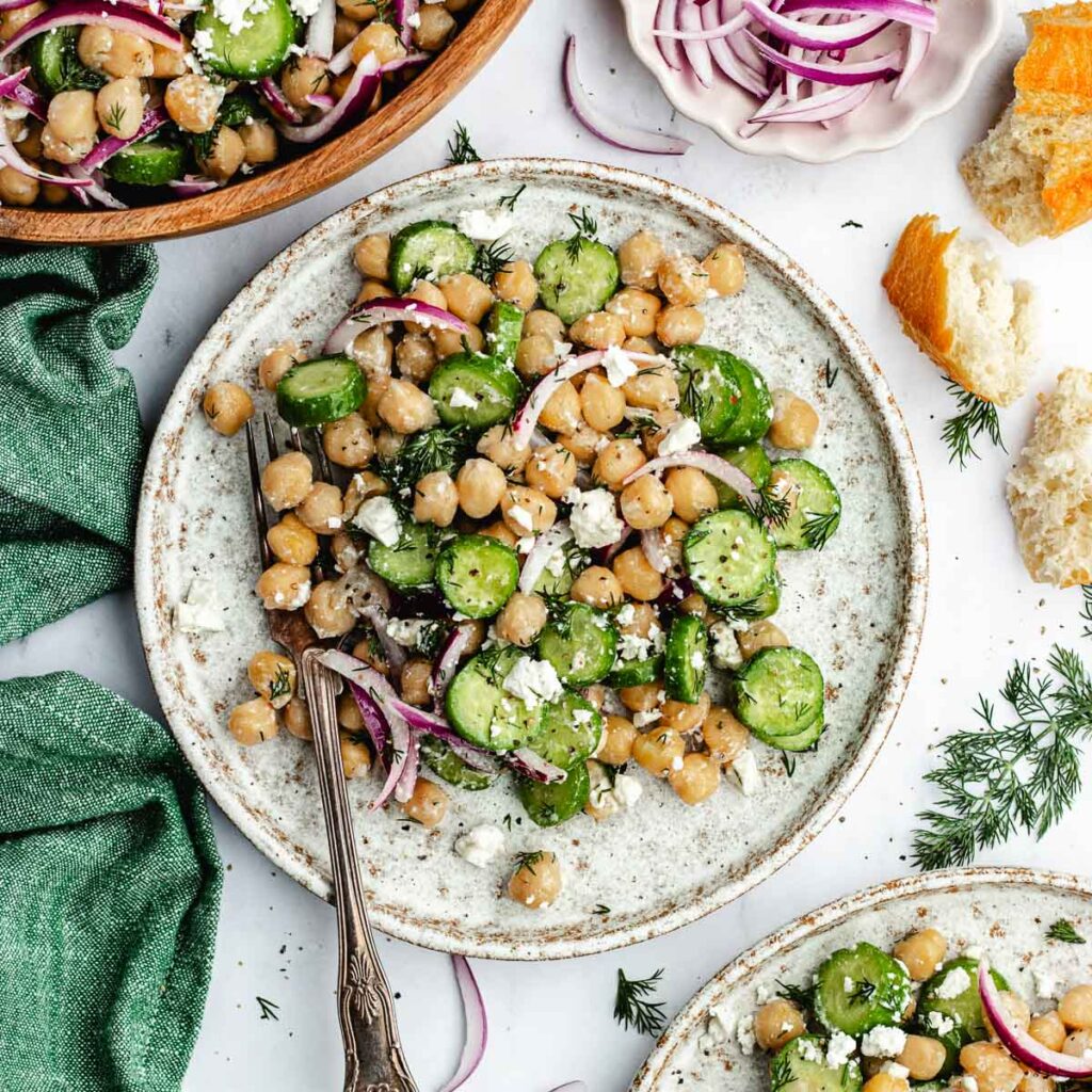 Cucumber Beet Salad - The Delicious plate